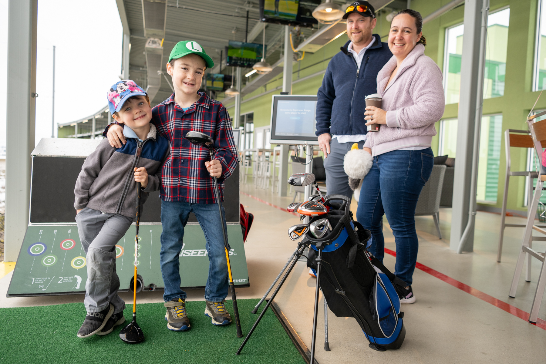 Groups & Events | PinSeekers | Hybrid-Golf Entertainment & Event Venue